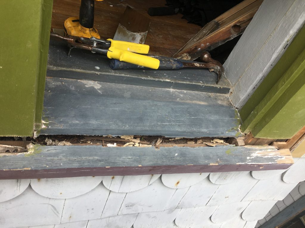 A Sill Before/After – Restoring Ross
